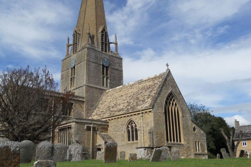 From London: Downton Abbey and Village Coach Tour - An Introduction to the Tour Experience