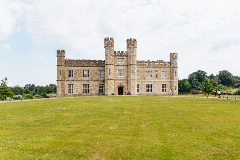 From London: Leeds Castle, Canterbury Cathedral & Dover - The Scenic Drive Through Kent’s Countryside