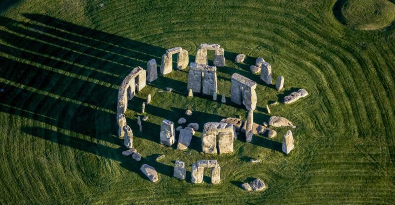 From London: Stonehenge and Windsor Castle Day Trip - Transportation and Group Dynamics