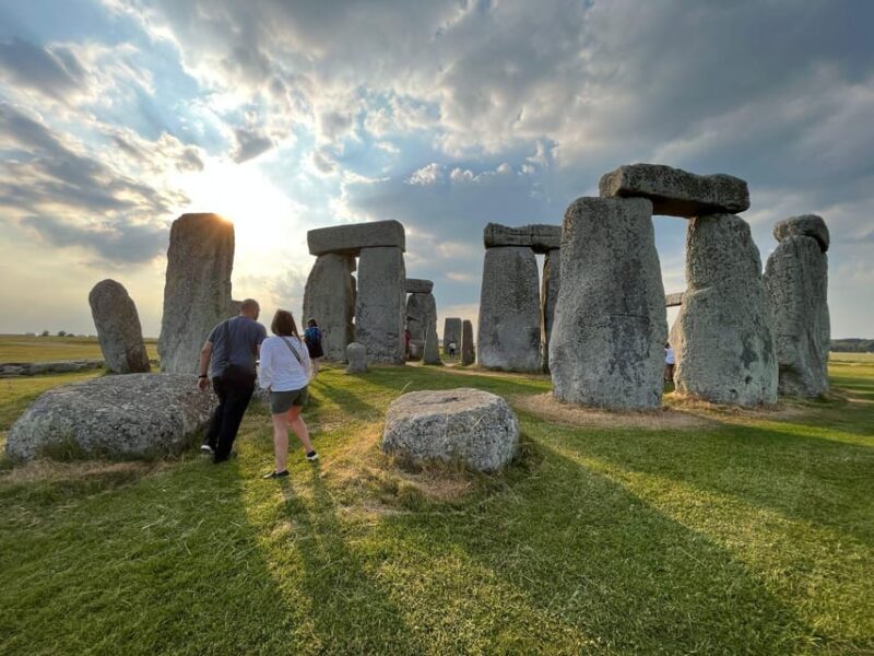 From London: Stonehenge, Bath & Lacock Full-Day Sunrise Tour - Starting the Day: Early Departure and Private Access