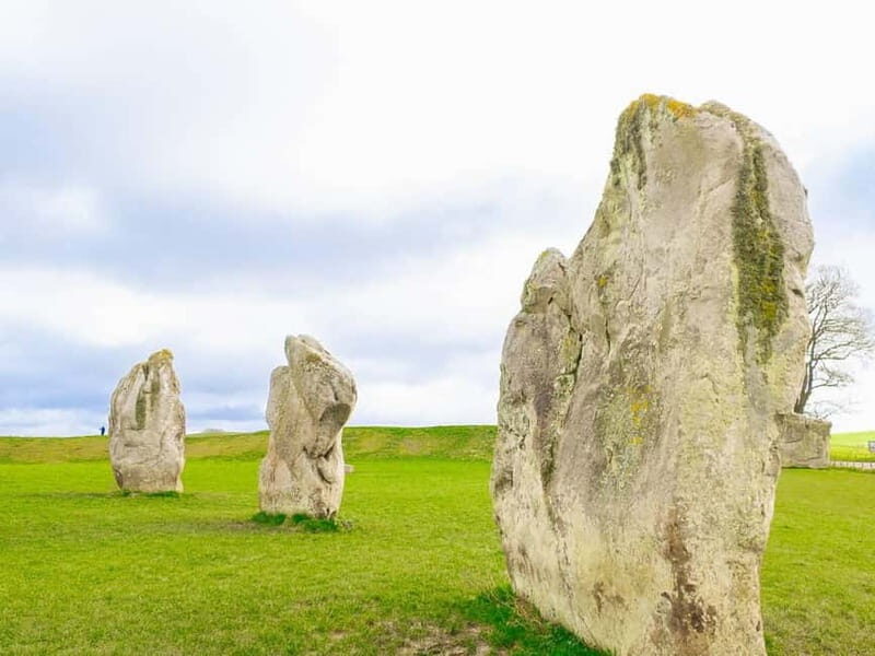 From London: Stonehenge & The Stone Circles of Avebury Tour - FAQs