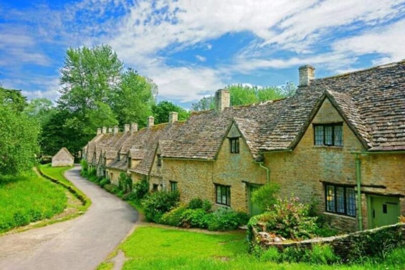 From London: The Cotswolds Day Trip with Lunch - Dining & Value – The Pub Lunch & More