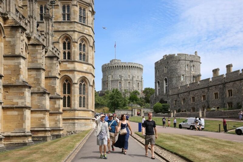 From London: Windsor Castle Afternoon Sightseeing Tour - Key Points