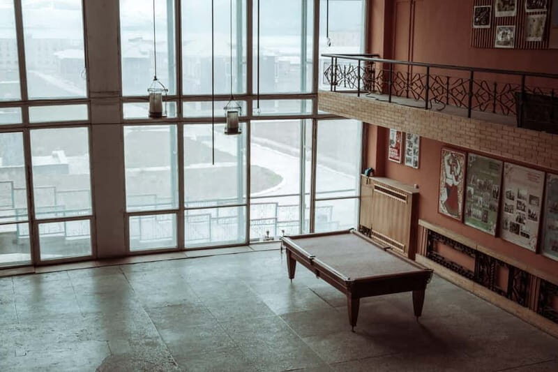 From Longyearbyen: Pyramiden Private Photo Tour w/ Transfer - Key Points