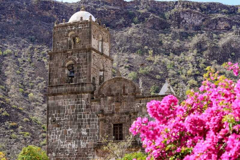 From Loreto: Historical San Javier Mission Tour with Lunch - Lunch at a Local Restaurant