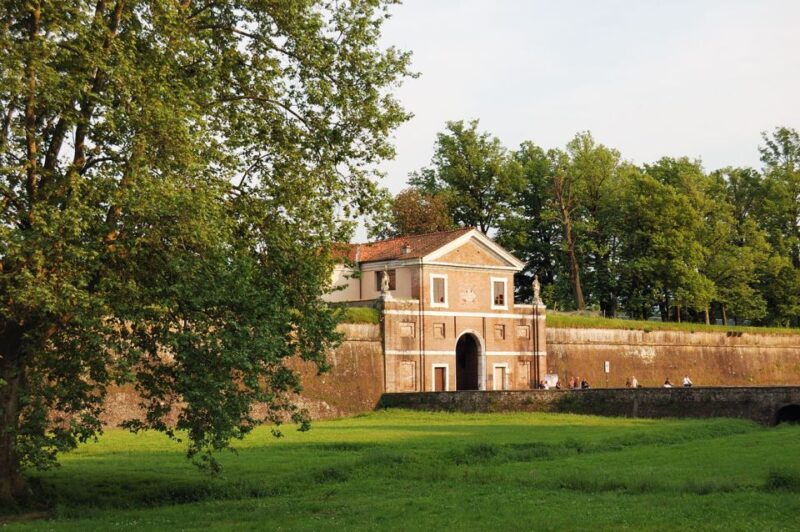 From Lucca to Pisa: Self-Guided Bike Tour - FAQ