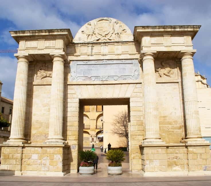From Madrid: Cordoba and Mosque Day Trip by High-Speed Train - Exploring Cordoba’s Courtyards and Neighborhoods