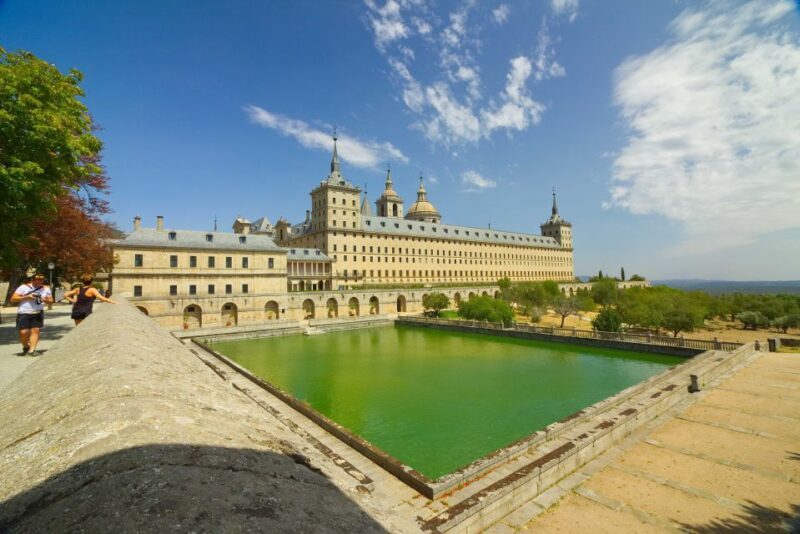 From Madrid: El Escorial, Valley and Segovia Day Trip - Authentic Experiences and Tips from Travelers
