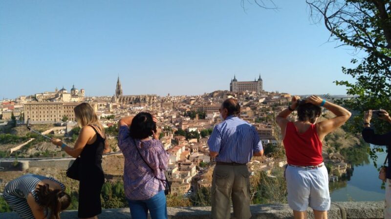 From Madrid: Guided Day Trip to Segovia and Toledo - Key Points