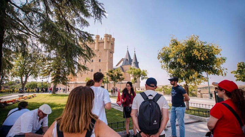 From Madrid: Guided Day Trip to Segovia, optional Alcázar - FAQ