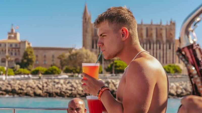 From Magaluf: Palma Bay Sightseeing Cruise with Live Music - The Itinerary: What You Can Expect