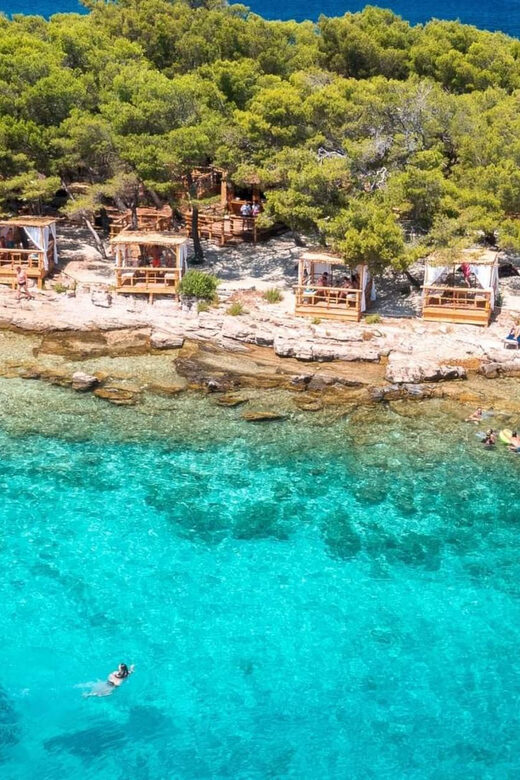 From Makarska:Hvar and Bra Island : Day Tour with speedboat - A Practical Dive into the Makarska Hvar and Bra Island Speedboat Tour