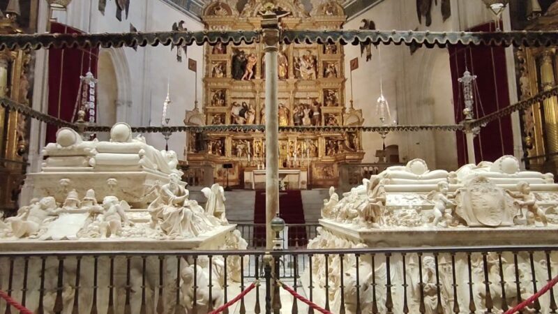 From Malaga: Alhambra and Royal Chapel with Entry Tickets - An Honest Look at the Experience