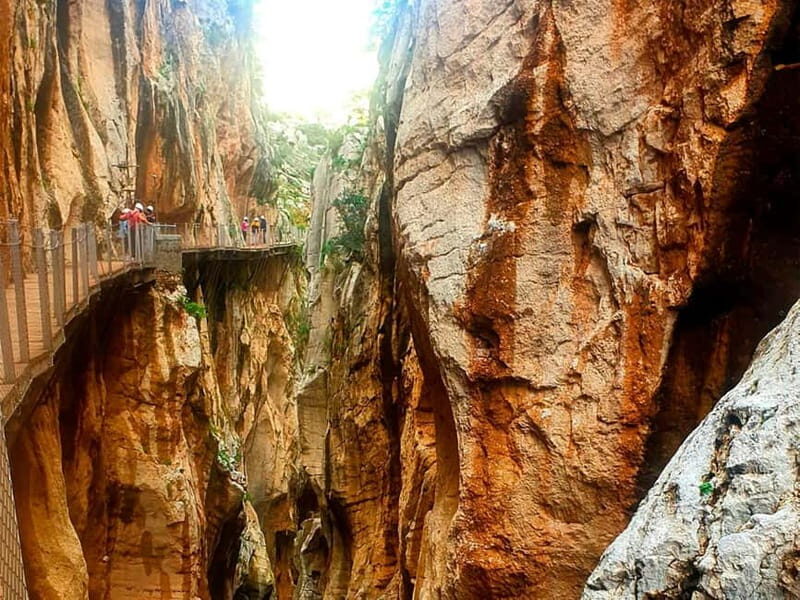From Malaga: Caminito del Rey Sunset Tour with Transfer - Deep Dive into the Itinerary