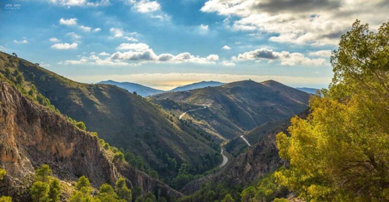From Málaga: El Saltillo Gorge and White Village Hiking Tour - FAQ