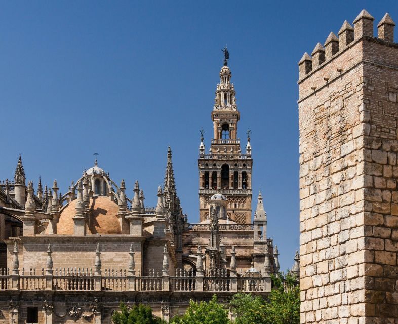 From Malaga: Seville Private Tour with Alcazar and Cathedral - Seville Cathedral and Christopher Columbus’s Tomb