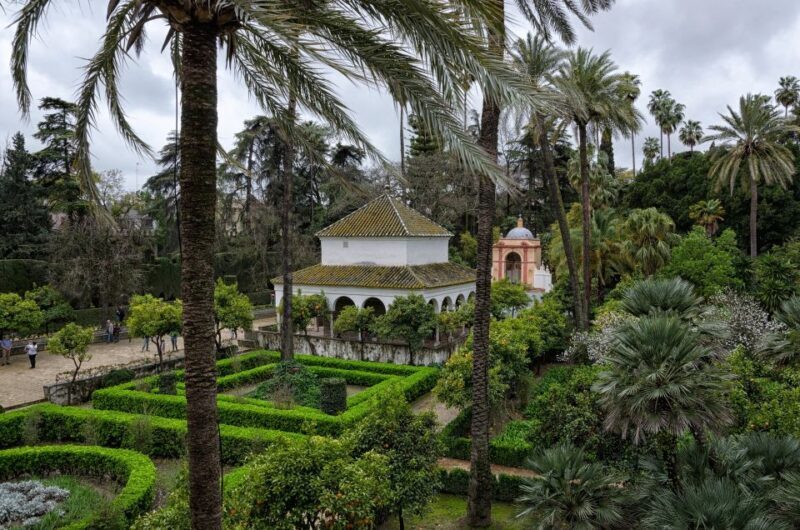 From Malaga: Seville Private Tour with Alcazar and Cathedral - Climbing the Giralda Tower