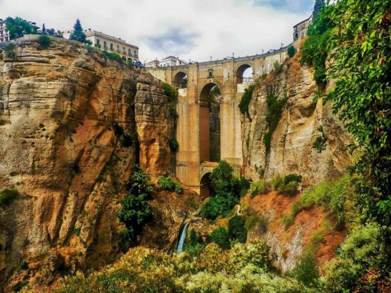 From Malaga:Private Tour to Ronda and Setenil de las Bodegas - FAQ