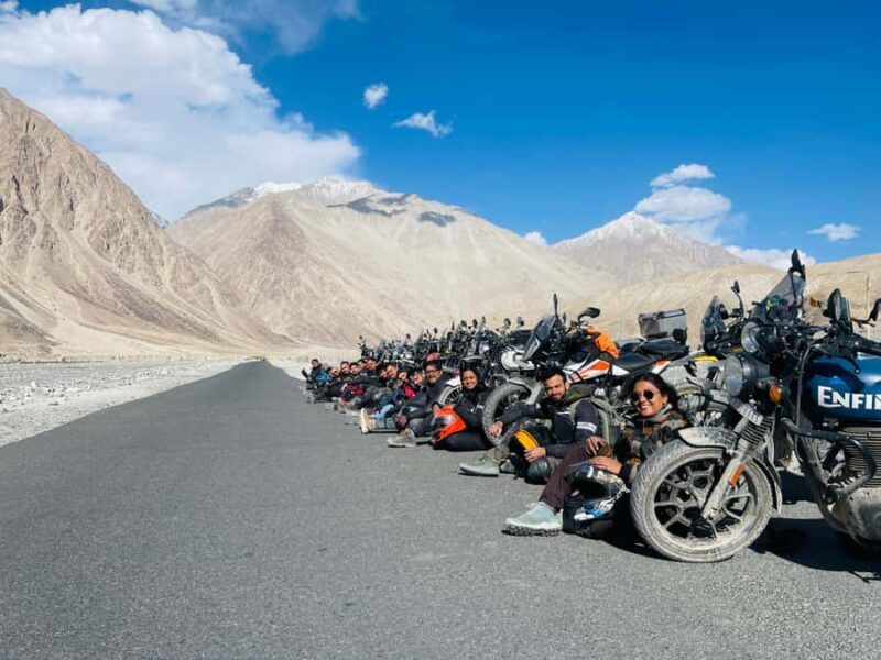 From Manali: 10-Day Motorbike Tour to Leh and Srinagar - Key Points