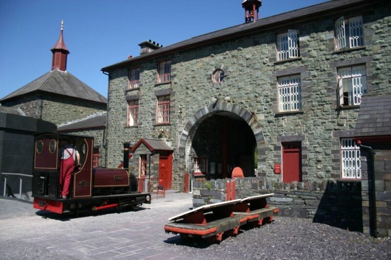 From Manchester: North Wales and Caernarfon Castle Day Trip - Practical Tips for Travelers