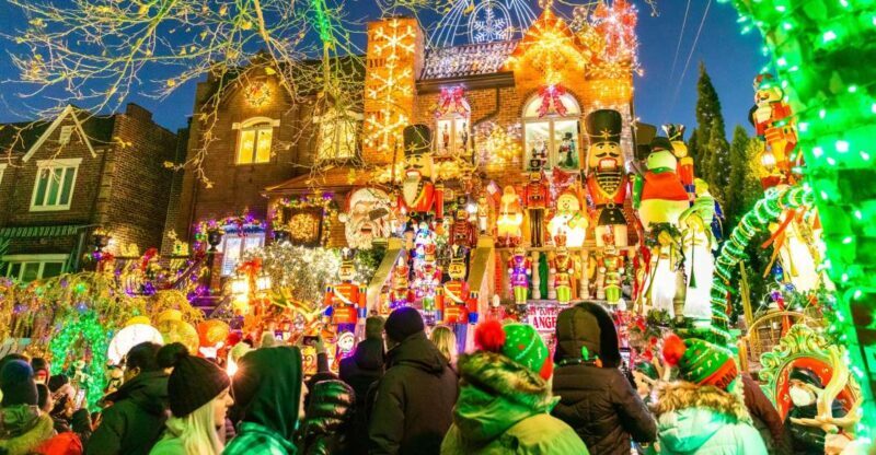 From Manhattan: 4-Hour Dyker Heights Holiday Lights Bus Tour - Introduction: A Festive Leap from Manhattan to Brooklyn