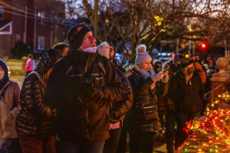 From Manhattan: 4-Hour Dyker Heights Holiday Lights Bus Tour - The Sum Up: Is This Tour for You?