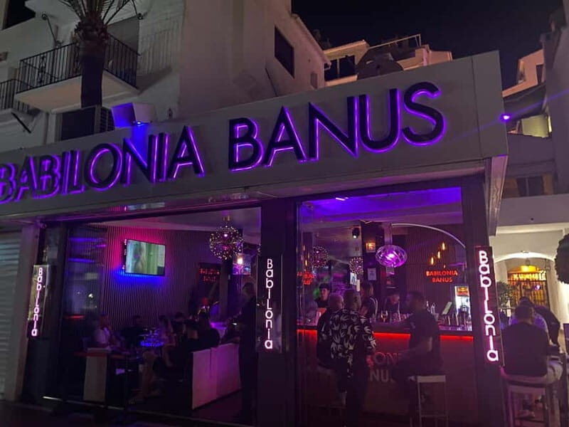 From Marbella, Estepona: Club tour Puerto Banus including transport and drink - An in-depth look at the Puerto Banús club tour
