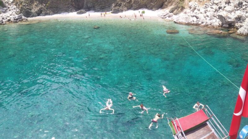 From Marmaris: Day Trip by Glass Bottom Semi Submarine - FAQ