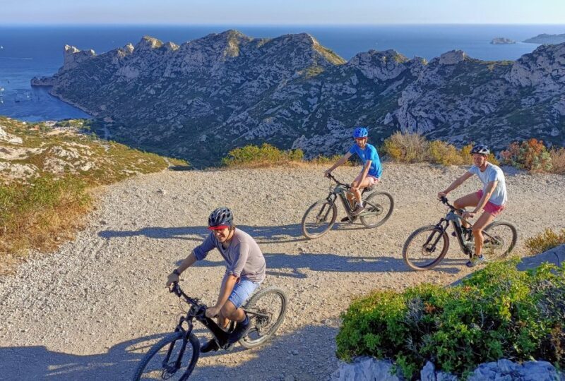 From Marseille: Guided E-Bike Tour to Calanque de Sormiou - From Marseille: Guided E-Bike Tour to Calanque de Sormiou