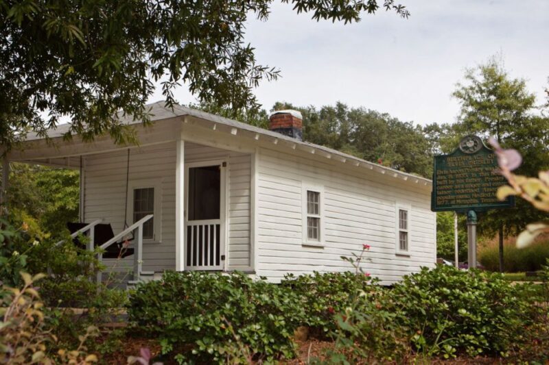 From Memphis: Official Elvis Birthplace Tour of Tupelo - FAQ: Your Questions Answered