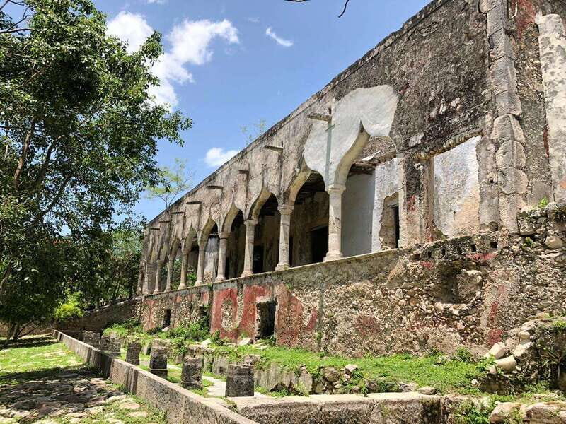 From Mérida: Visit an emblematic hacienda, enjoy its cenote - A Deep Dive into the Experience