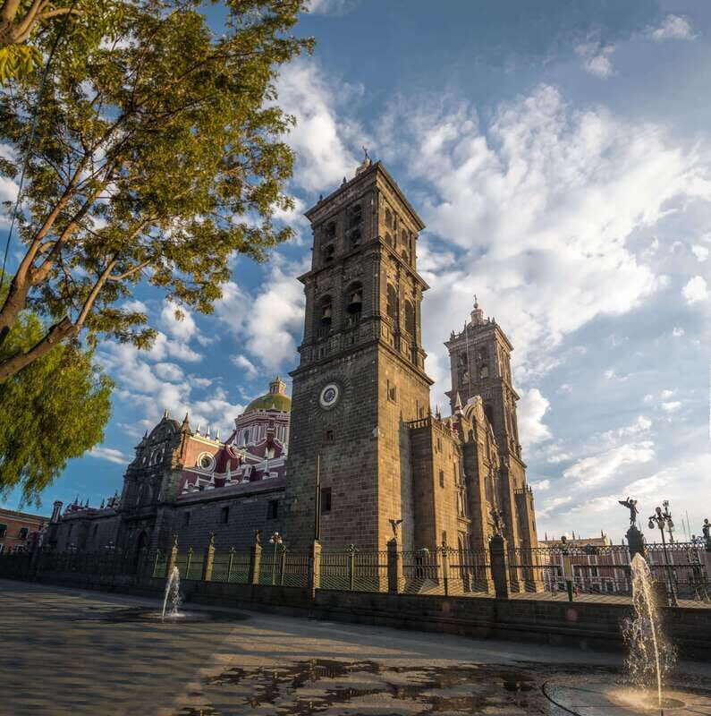 From Mexico City: One-day adventure: Puebla, Cholula, and Tonantzintla - An In-depth Look at the Tour Experience
