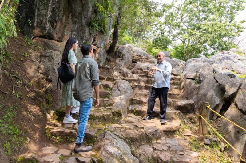 From Mexico City: Private Tour to Valle de Bravo - Visiting Santa María Ahuacatlán and the "Black Christ"