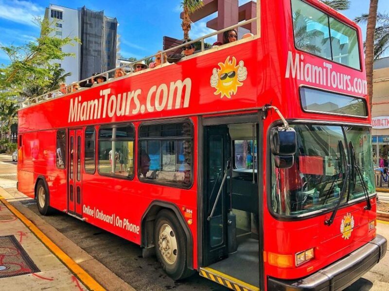 From Miami: Everglades Wildlife Show, Airboat & Bus Transfer - Key Points