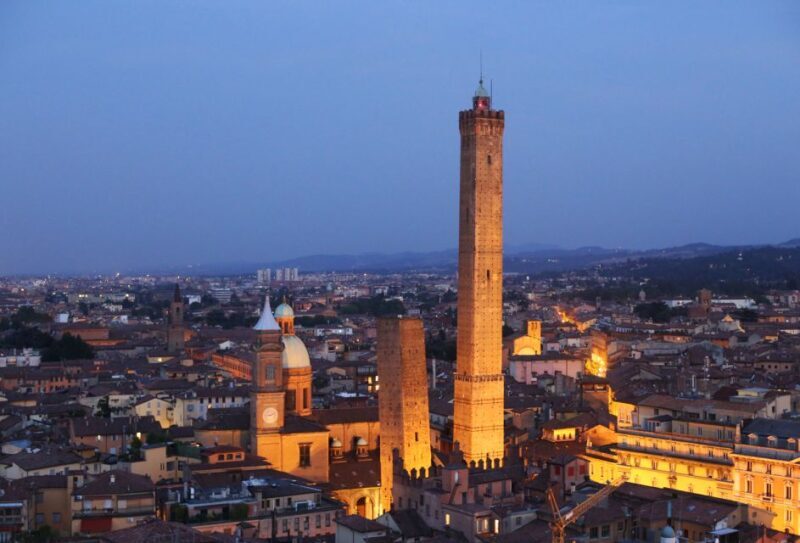 From Milan: Bologna the Capital of Italian Food Tour - Tasting Bologna: The Heart of Italian Food