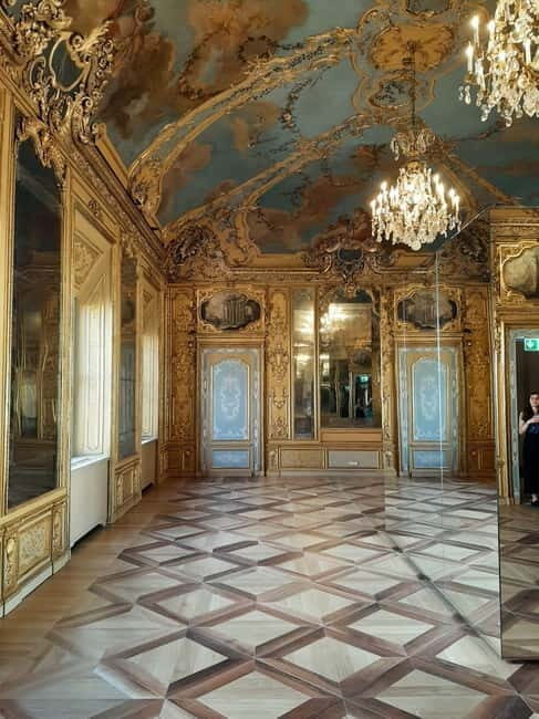 From Milan: discover the Royal Palace of Turin and the Kings of Italy - FAQs
