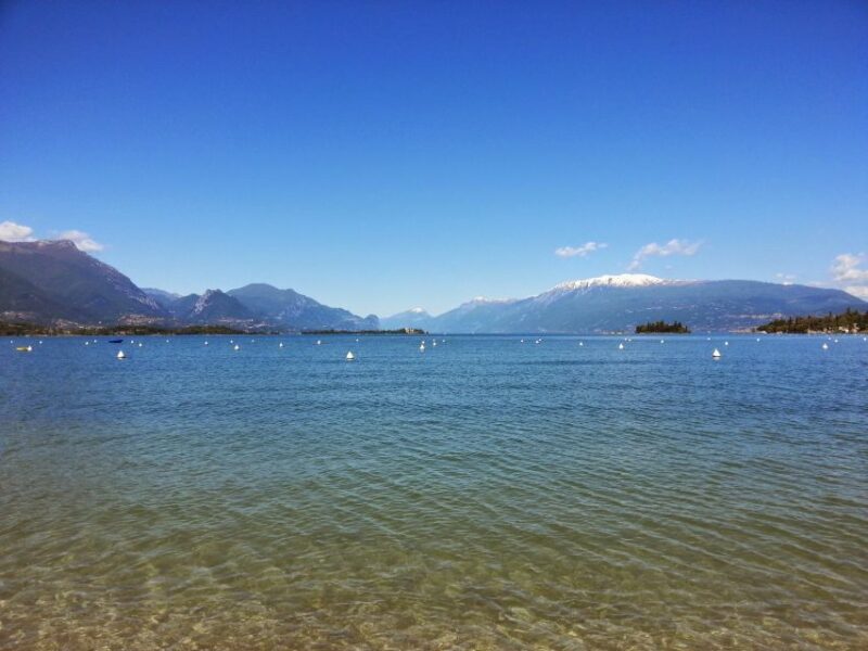 From Milan: Full-Day Discovering Garda Lake - Gelato and Leisure in Sirmione