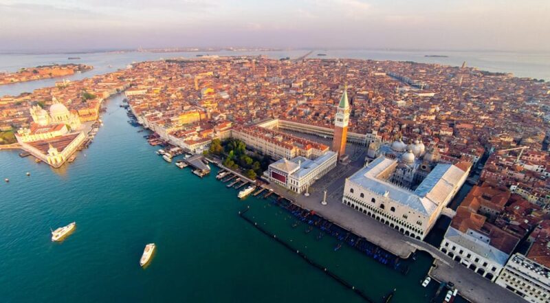 From Milan: Venice City Highlights Guided Day Trip - A Deep Dive Into the Experience