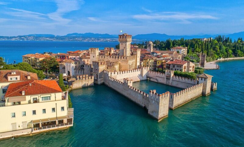 From Milan: Verona, Sirmione and Lake Garda with Boat Cruise - From Milan: Verona, Sirmione, and Lake Garda with Boat Cruise