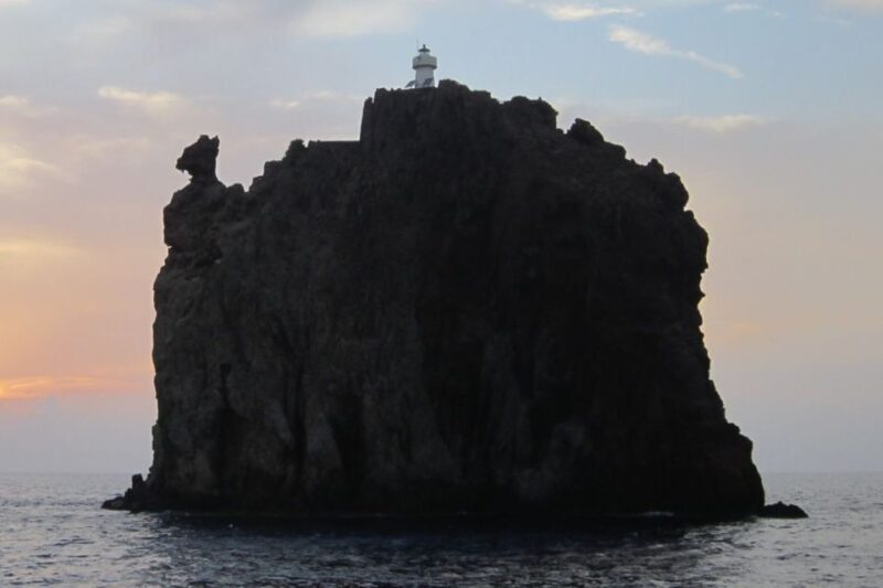From Milazzo: Panarea and Stromboli Boat Trip by Night - FAQ