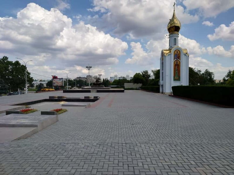 from Moldova:Tour to Soviet Transnistria with Cognac - What to Expect on the Day