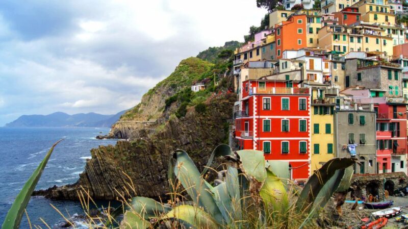 From Montecatini: Private Cinque Terre Tour with Pisa - Key Points