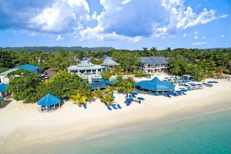 From Montego Bay: 7 Mile Beach and Rick's Cafe Cliff Jump - The Sum Up