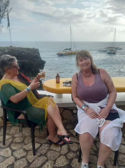 From Montego Bay: Negril Beach Daytrip & Rick's Cafe Sunset - Key Points