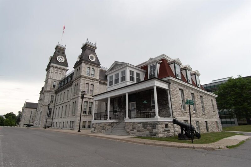 From Montreal: Kingston City Day Trip & 1000 Island Cruise - Who Should Consider This Tour?