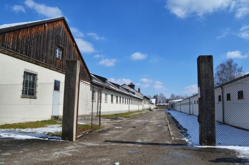 From Munich: Dachau Memorial Site Tour in Spanish - What to Expect from the Dachau Memorial Site Tour