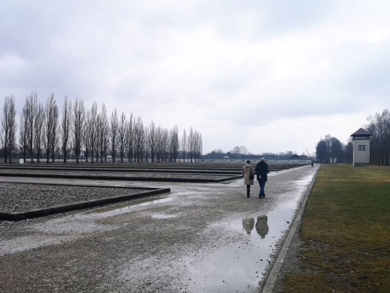 From Munich: Dachau Memorial Site Tour in Spanish - Who Is This Tour Best For?