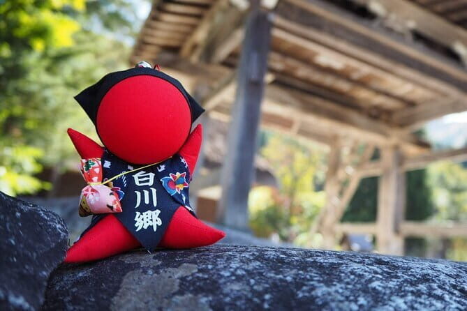 From Nagoya: Hida Takayama & Shirakawa-go Small Group Tour - Analyzing the Itinerary: What You’ll Actually Do