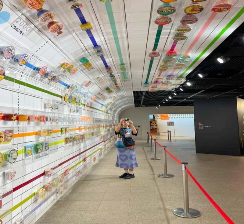 From Nagoya: Osaka Park, Katsuo-ji Temple, & Falls Tour - Key Points