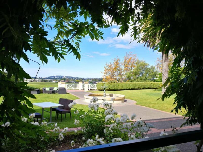 From Napier: Hawke's Bay Small Group Wine Tour - A Detailed Look at the Hawke’s Bay Small Group Wine Tour